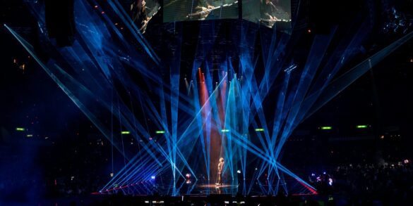 Twenty One Pilots Launch "Breach" Tour in Cincinnati - Artist Highlight